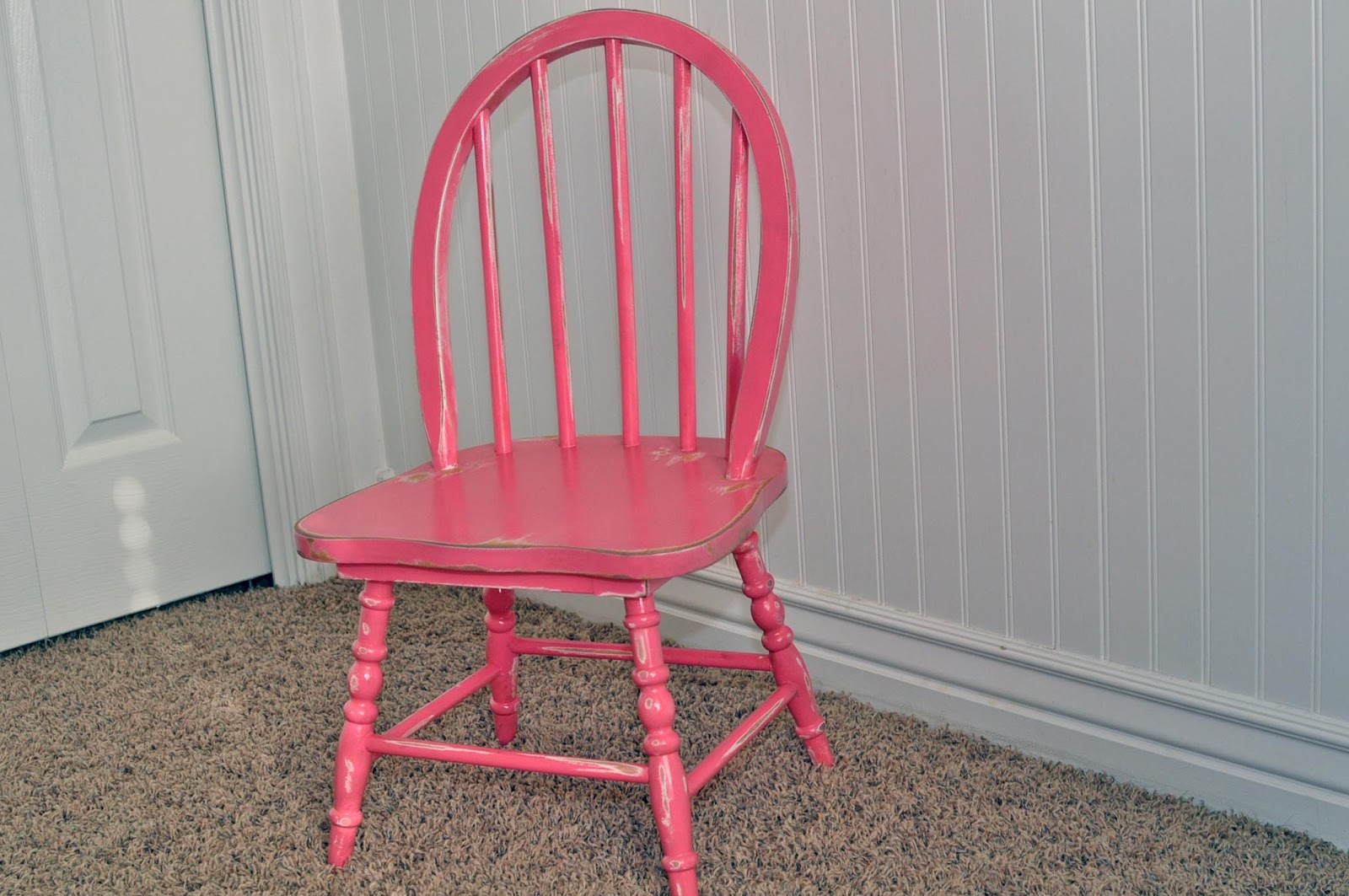 {Cleverly Crafty}: {Little} Pink Chair