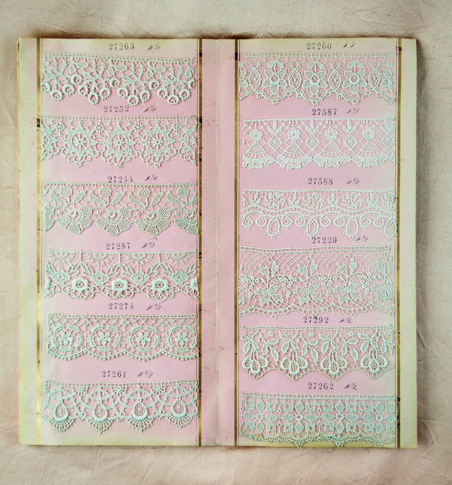 Lace Age Girl: Lace Cover and Lyrebird Song