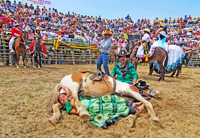 Fascinating Humanity: Scenes Of An Ecuador Rodeo