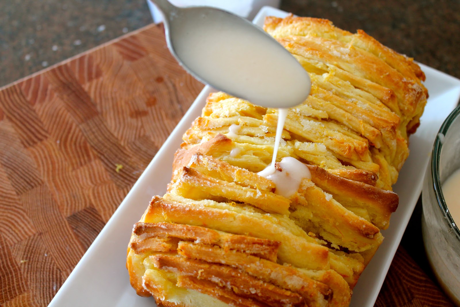 Mrs. Schwartz's Kitchen: Grapefruit Pull-Apart Bread