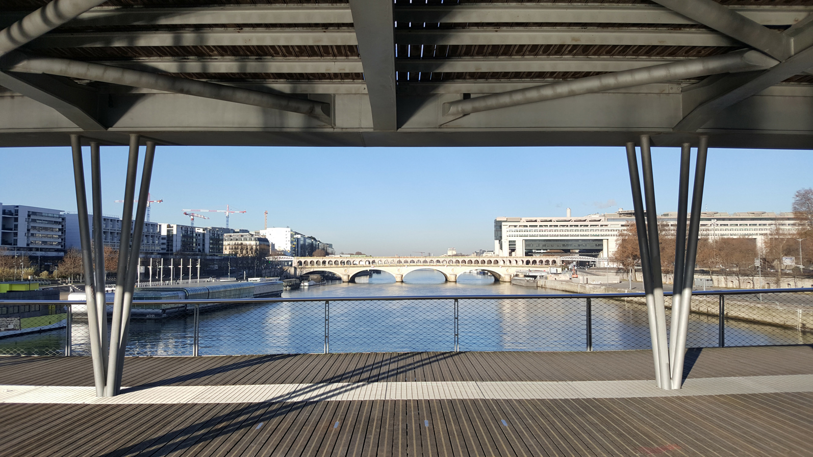 The Happy Pontist: French Bridges: 19. Passerelle Simone-de-Beauvoir, Paris