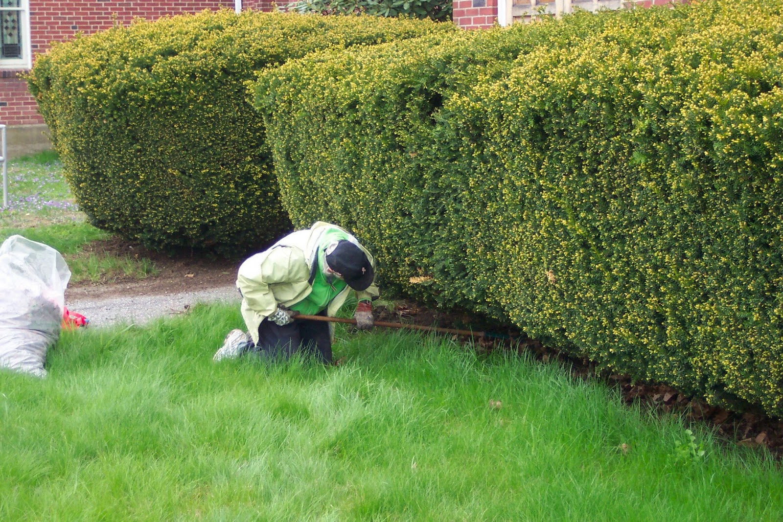 Peoples UMC News: Peoples Spring Clean-up and Men's Breakfast