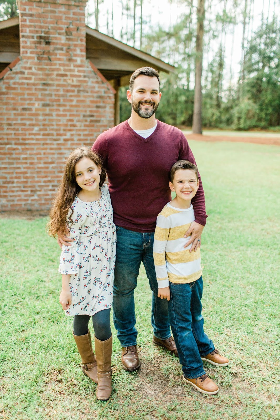 The Robyn's Nest: Family Pictures: Sibling Shots