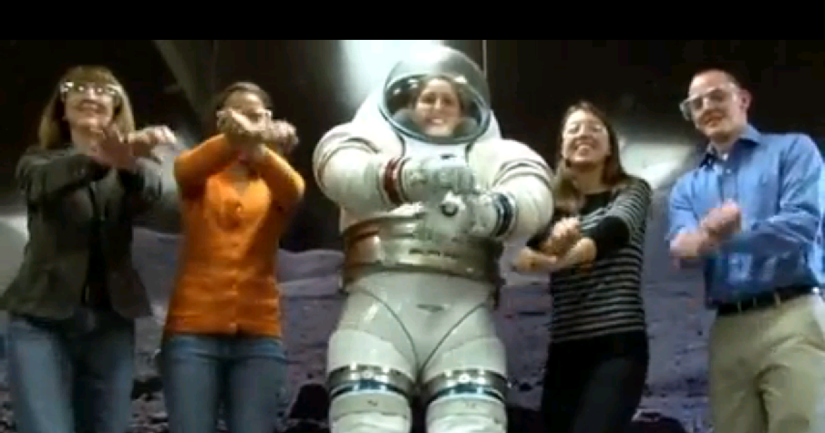 News Spazio: PSY Gangnam Style? No, NASA JOHNSON STYLE!