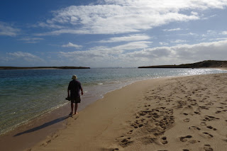 The Travelling Novocastrians: Quobba Point Blowholes and Camping Reserve