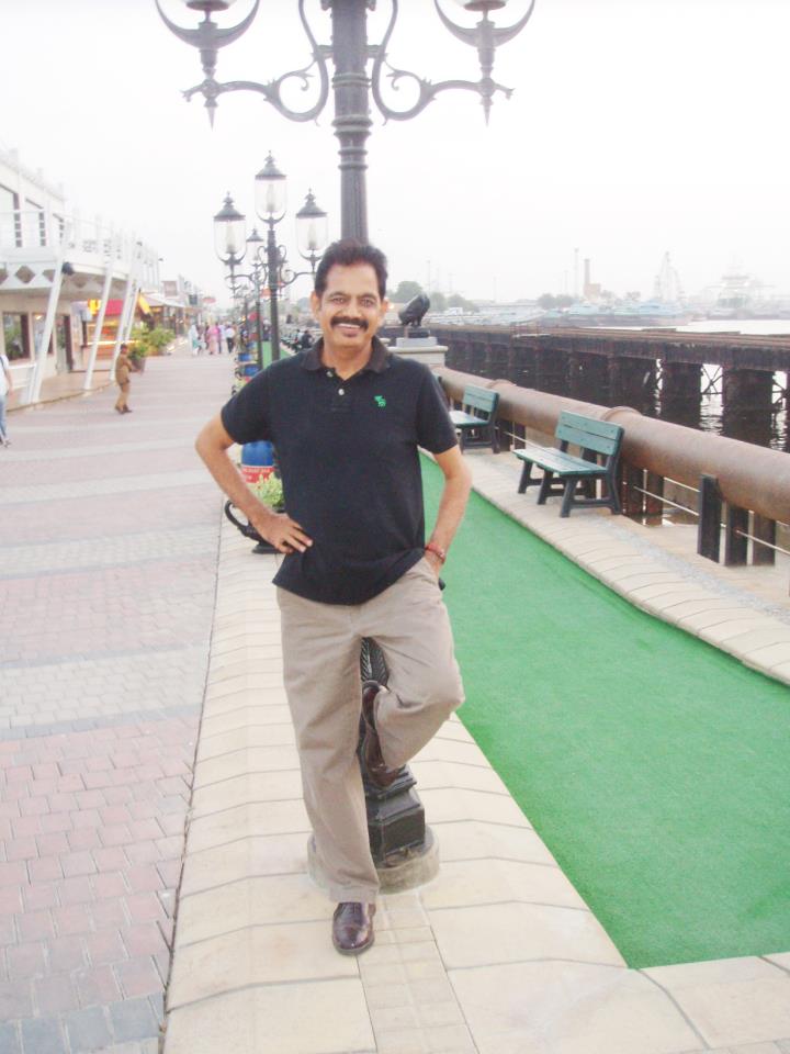 Paki Pics: Aamir Saleem Pakistani SInger Pictures And Wallpapers