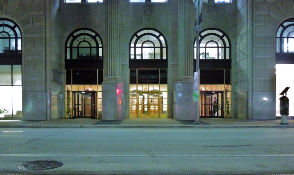 Houston in Pics: Niels Esperson Building in Perspective - literally and