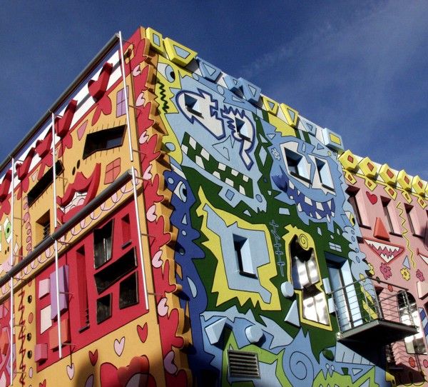 YELLOW STUDIO: Super Happy Fun Building:-)