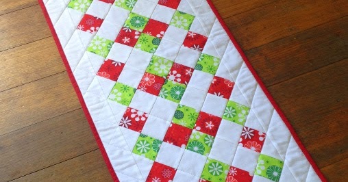 Easy Christmas Table Runner |Sew Today, Clean Tomorrow