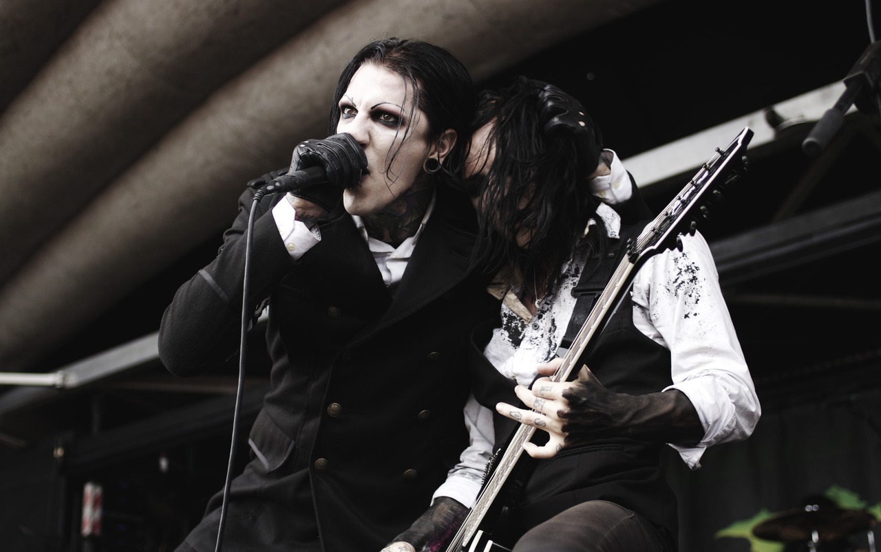 Think before you fucking speak. I am not a villain, Think before you fucking speak: Motionless ...