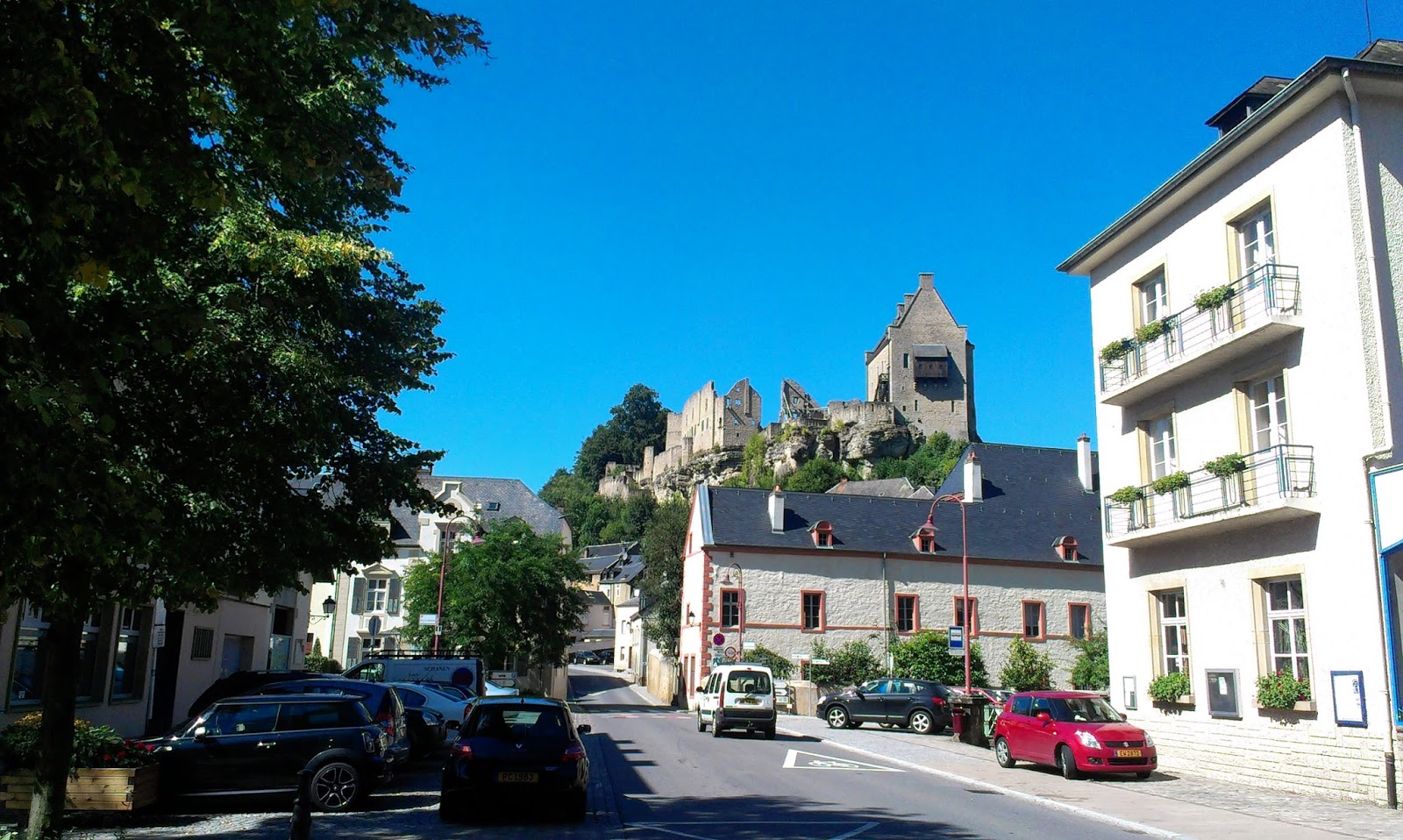 The Ts: Castles of Luxembourg: Larochette