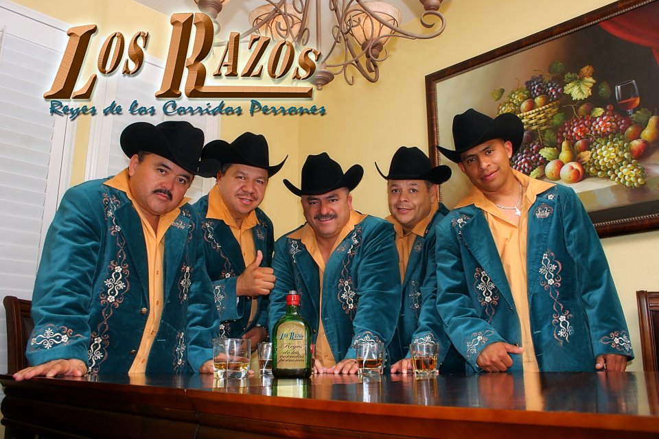 San Quintin, B. C.: LOS RAZOS DE REYNALDO "AGUILA FINA" CD 2012