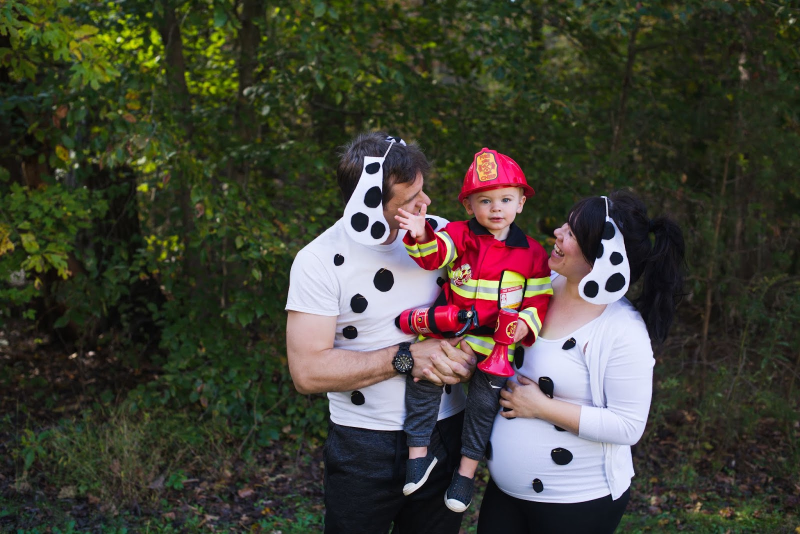 Domestic Fashionista: Firefighter and Dalmatians: Family Halloween Costume
