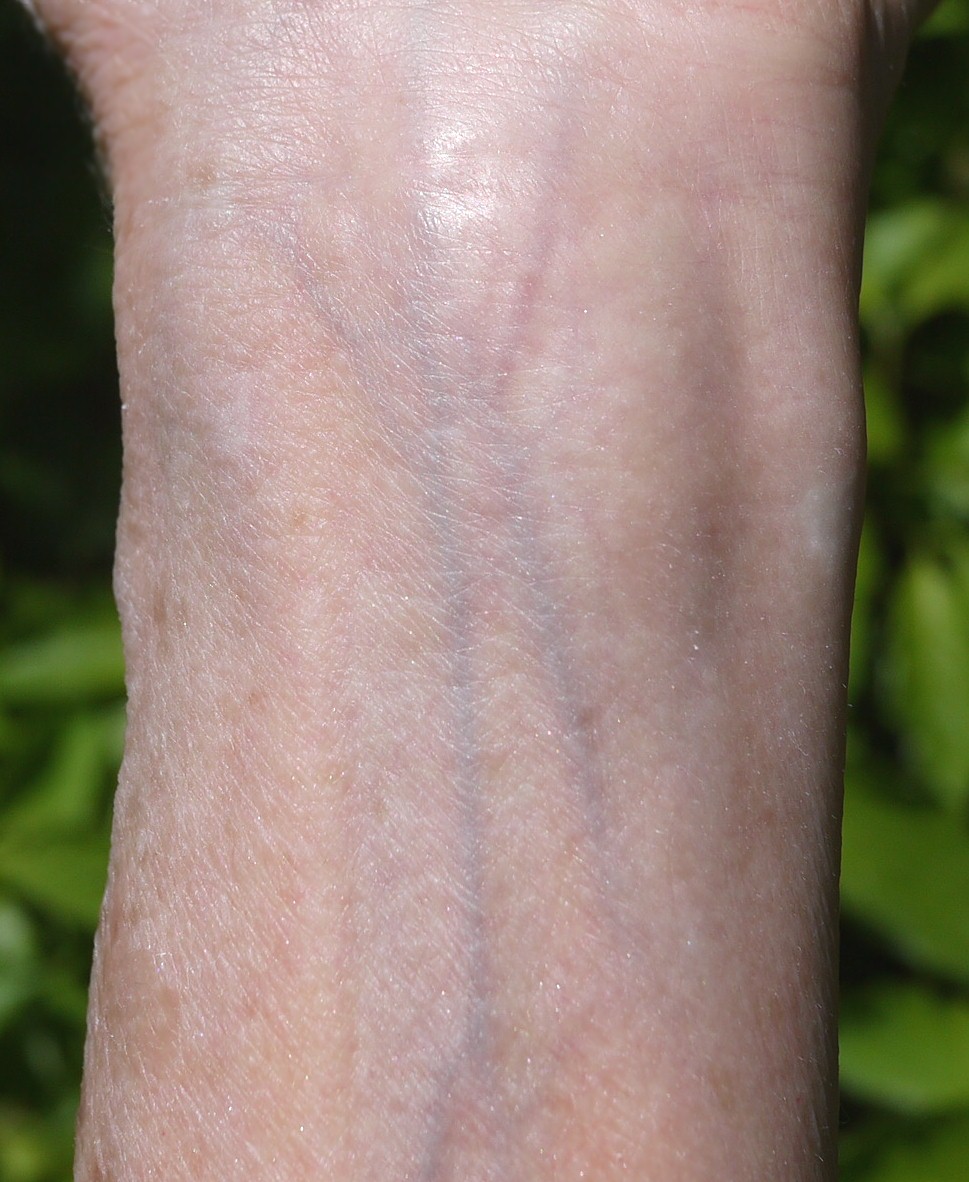 Best Things in Beauty: YSL New Souffle Éclat Sheer and Radiant Loose Powder