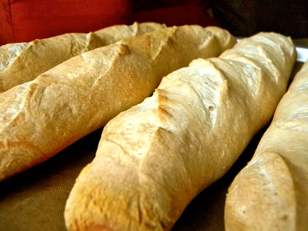 Kitchen Notes: Classic Baguette : An Addictive Bread