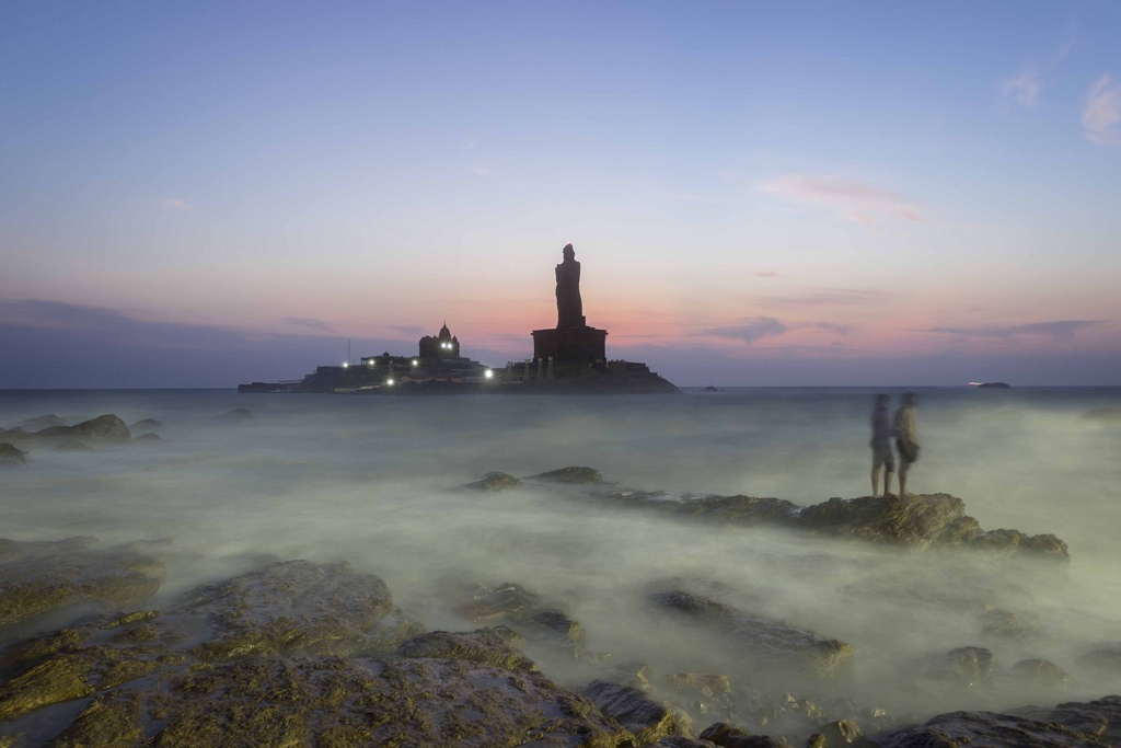 Tamilnadu Tourism: Kanyakumari Beach (Cape Comorin Beach), Kanyakumari