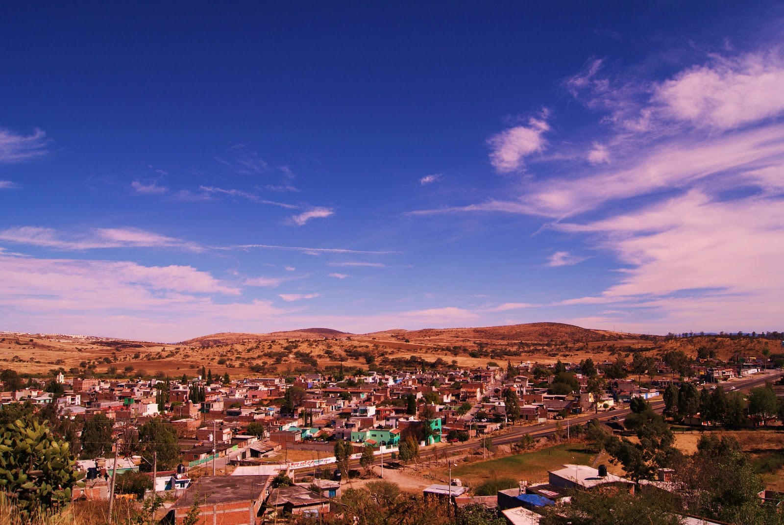 ATAPANEO Y LA SECUNDARIA 114: EL PUEBLO