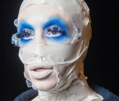 Photos: LA Man Vinny Ohh Turns Himself Into A Sexless Human Alien With ...