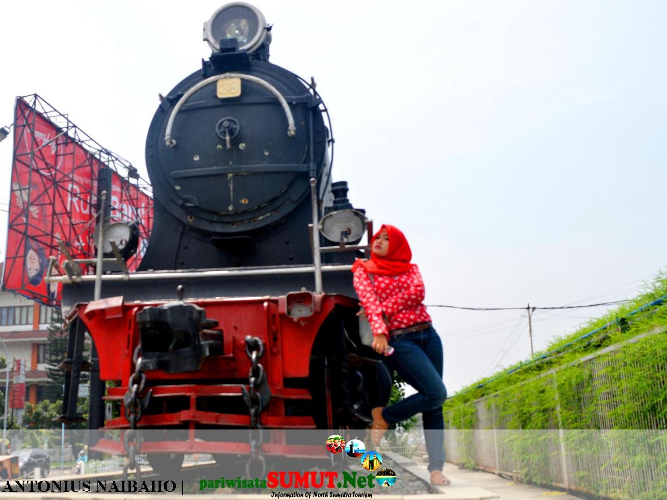 Wisata Sejarah Kereta Api Tua Dan Titi Gantung Di Medan - Pariwisata Sumut