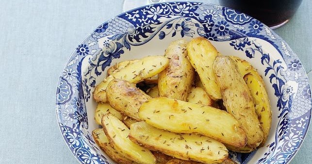 Roast potatoes with cumin & fennel