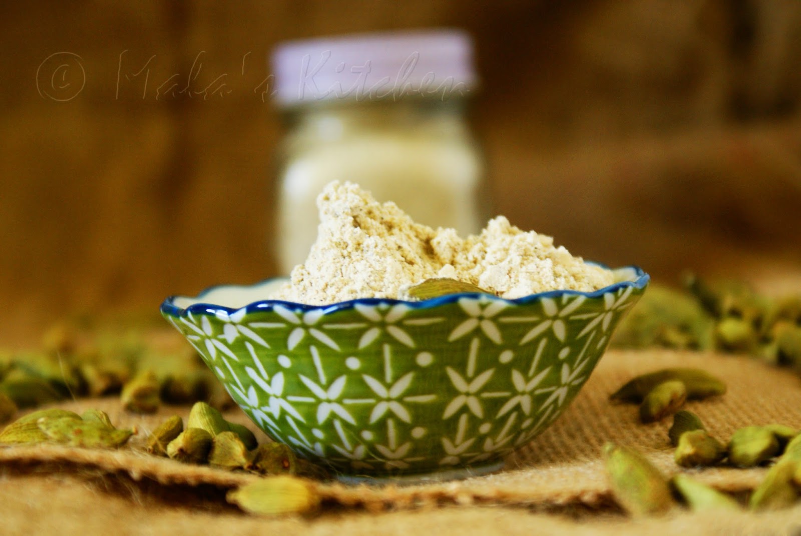 Malas-Kitchen: Cardamom Powder | Elakki Pudi | Eelarshi Pudi
