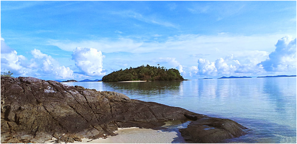 Pulau Dedap Pulau Abang Snorkeling and Diving Island | Paket Wisata ...