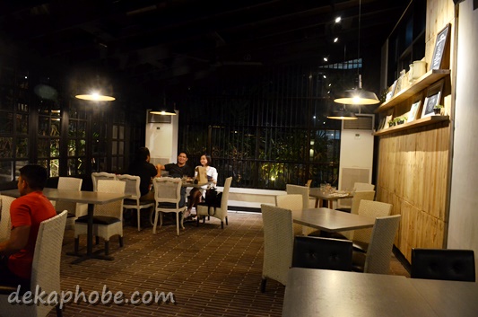 Modern Filipino Cuisine at LoLa Cafe