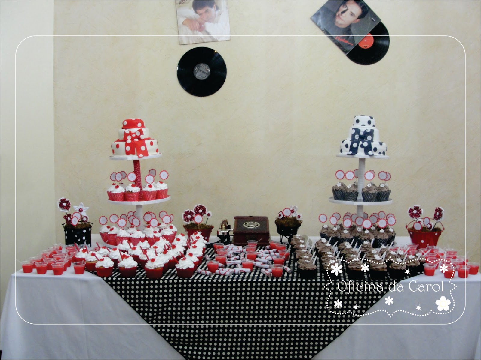 Oficina da Carol: Festa tema: Anos 60
