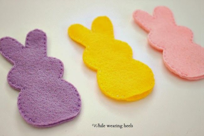 While Wearing Heels: Felt Peeps Finger Puppet Tutorial