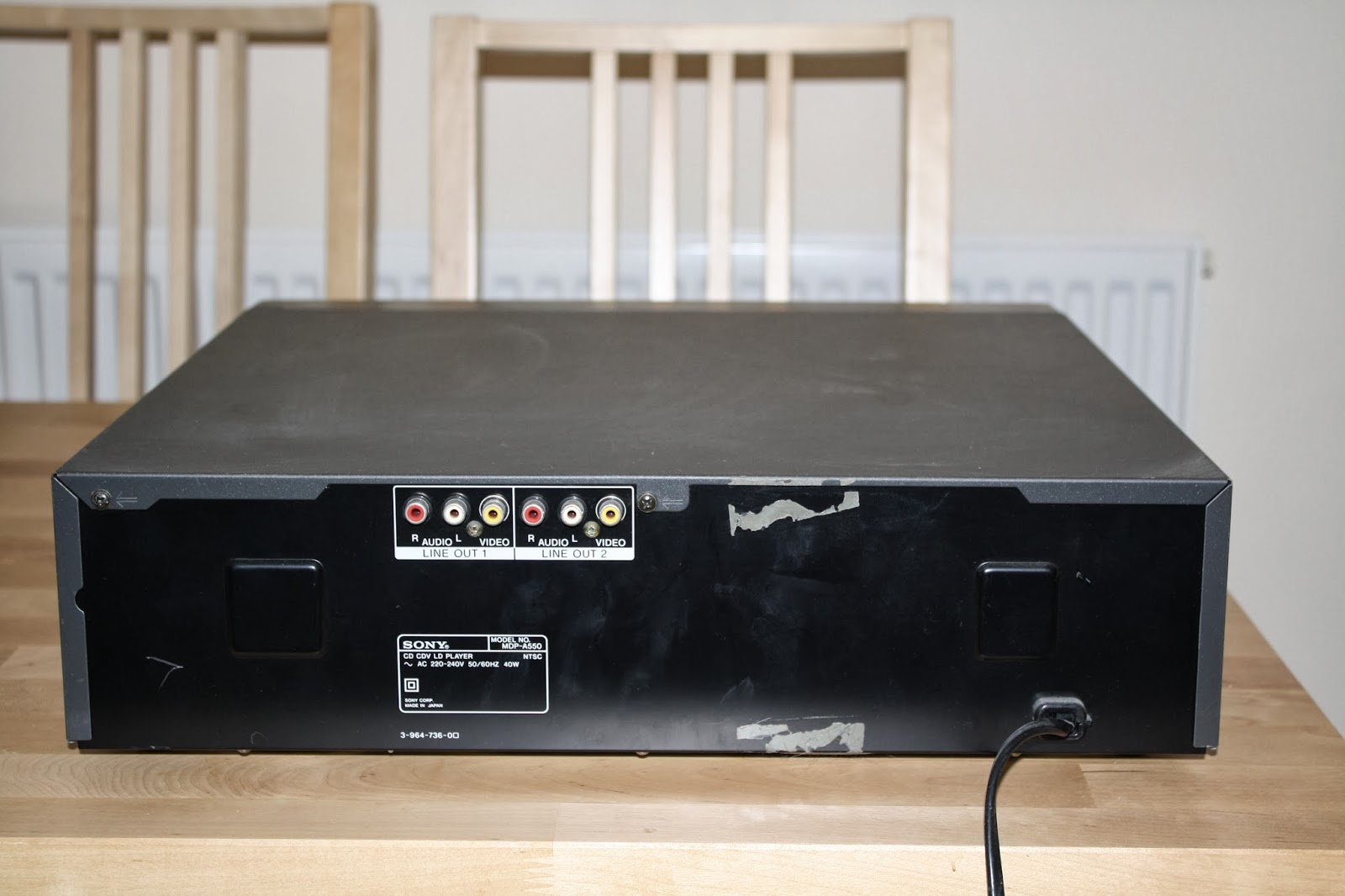 Movie Memorabilia Emporium: Sony MDP-A550 Laserdisc Player