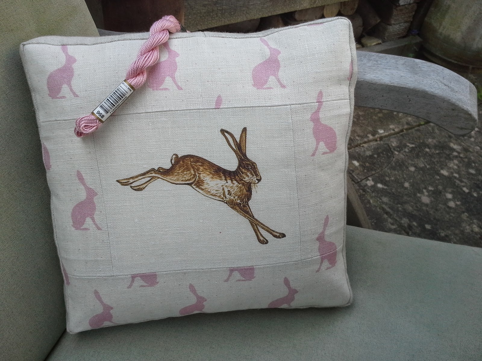 Me, My Socks and Pie: Pie Crust Cushions from Jo Colwill's Book ...