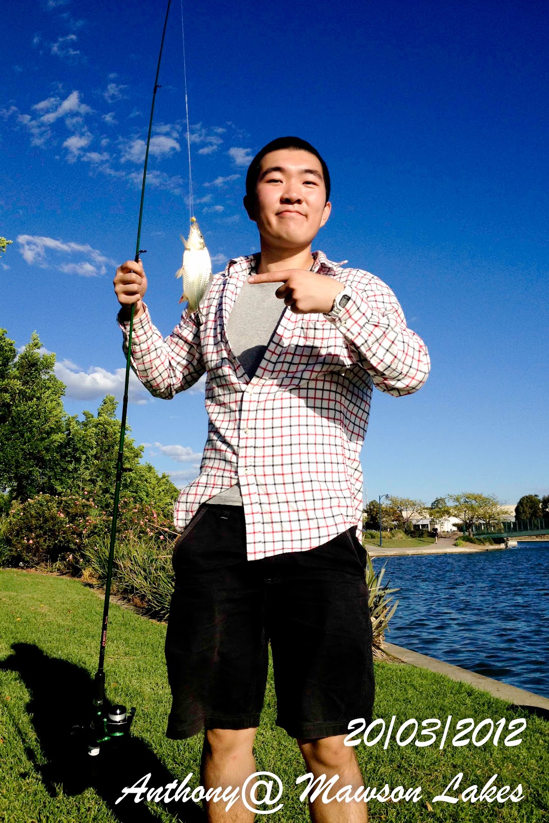 Anthony @ ADELAIDE: fishing @ Mawson Lakes