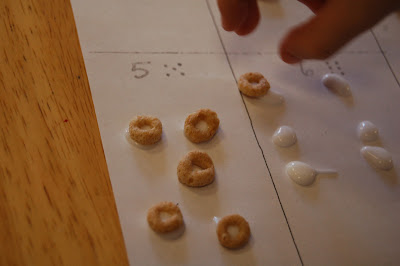 Henle House Chronicles: Counting Cheerios