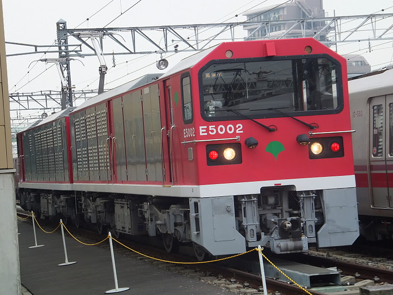 野呂哲三の狭軌地方列車: 都営浅草線 E5000形電気機関車