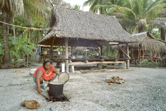 Thornes-in-Tarawa: Homes and Huts in Kiribati
