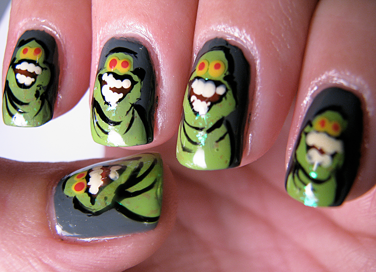 Over The Top Coat: Nail-aween Challenge 5: Ghosts & Goblins