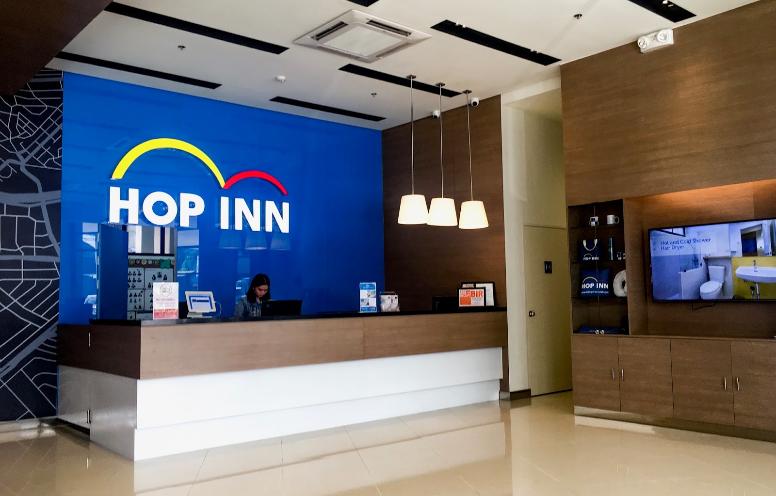 6 Reasons To Stay at Hop Inn Hotel Makati Avenue - Travel Eat Pinas
