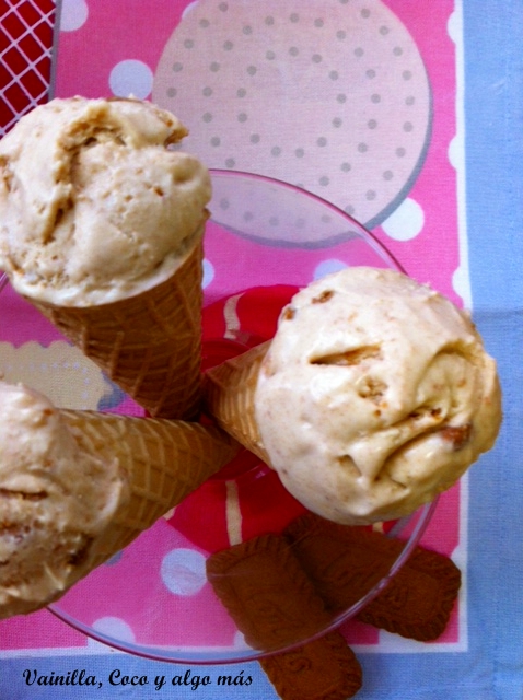 Vainilla, Coco y algo más: Fantástico helado de galleta caramelizada