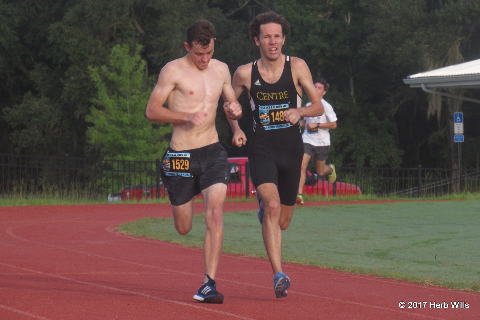 Trouble Afoot!: A quick bite and a quicker run for Johnson and Sherron ...