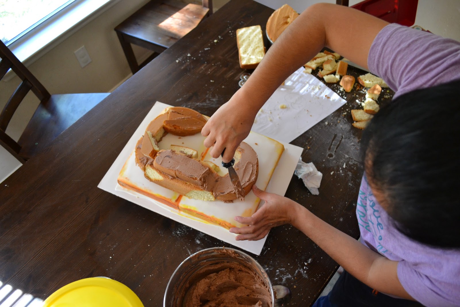 Hyde's Creations: Dragon Cake Tutorial