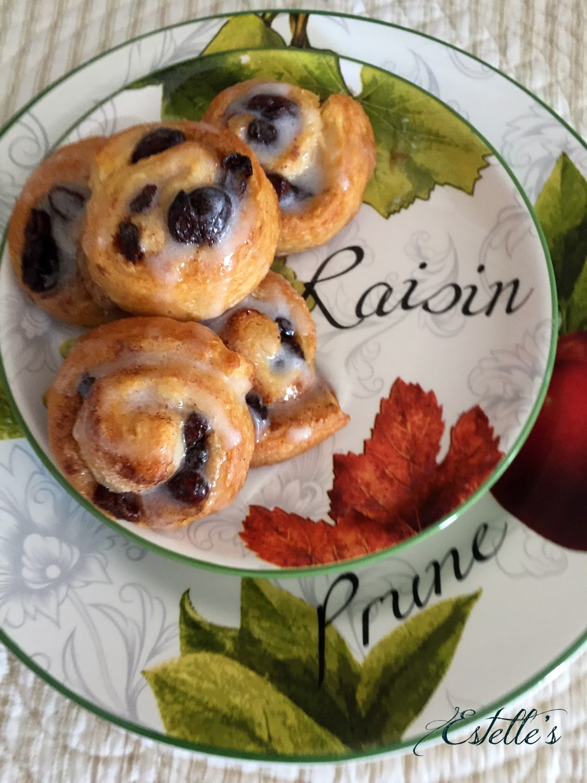 Estelle's: MINI RAISIN CINNAMON CRESCENTS
