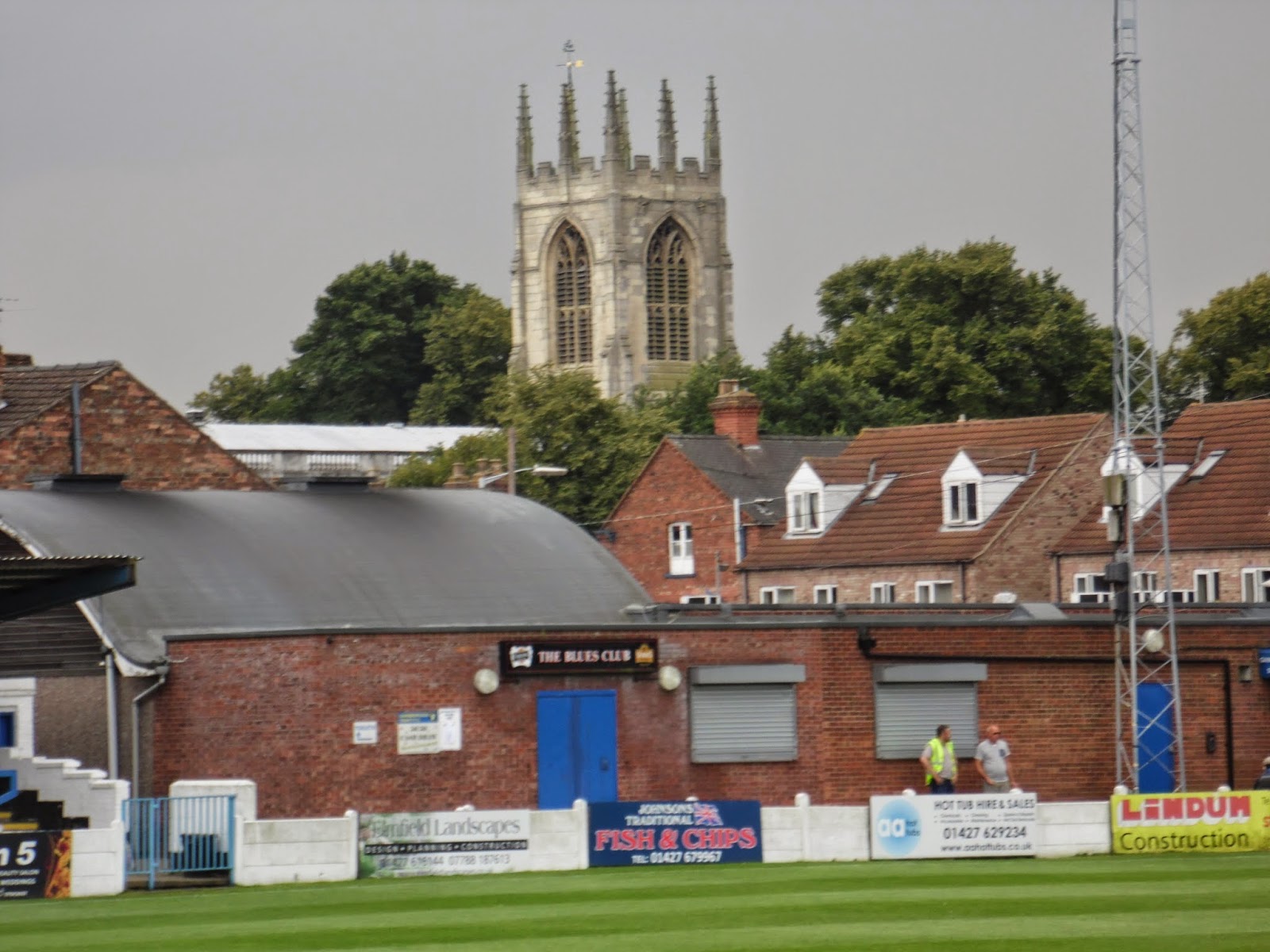 Football Grounds And Reviews: Gainsborough Trinity Vs Grimsby Town
