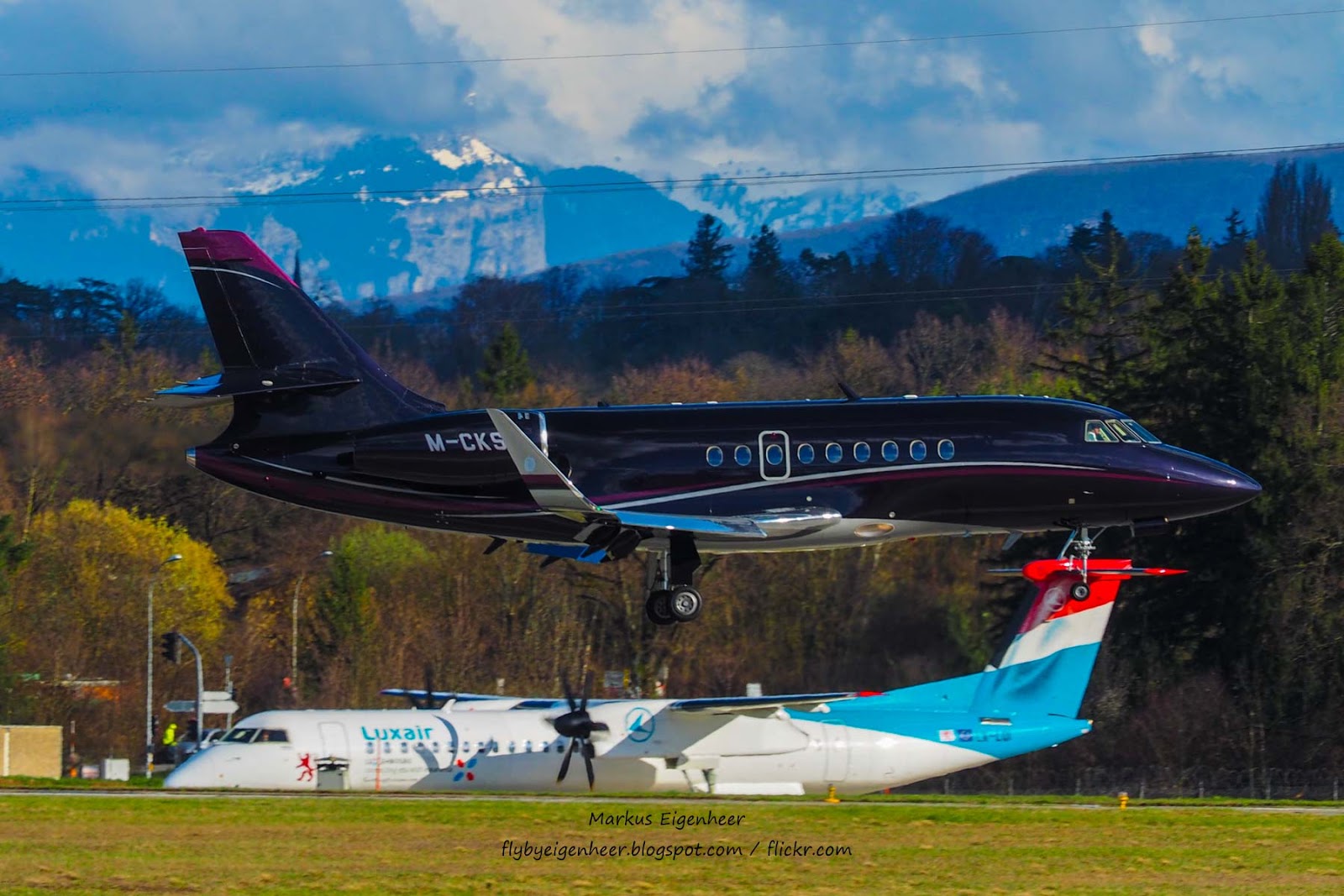 FLUGZEUGE Privatjets etc: M-CKSB Dassault Falcon 2000 F2TH c/n 6 >John ...