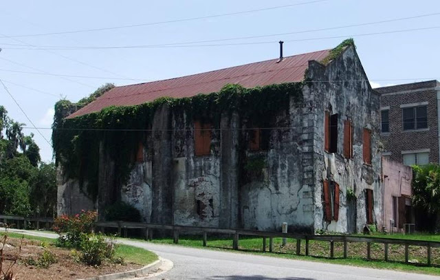 Forgotten Georgia: On the River in Downtown Darien