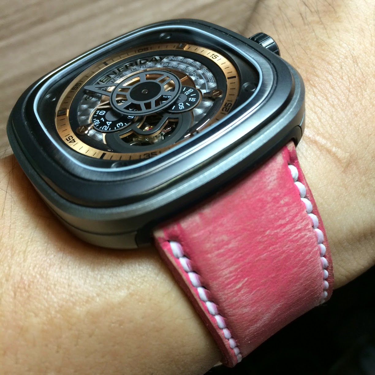 Welcome to Celdy Straps: Sevenfriday Strap