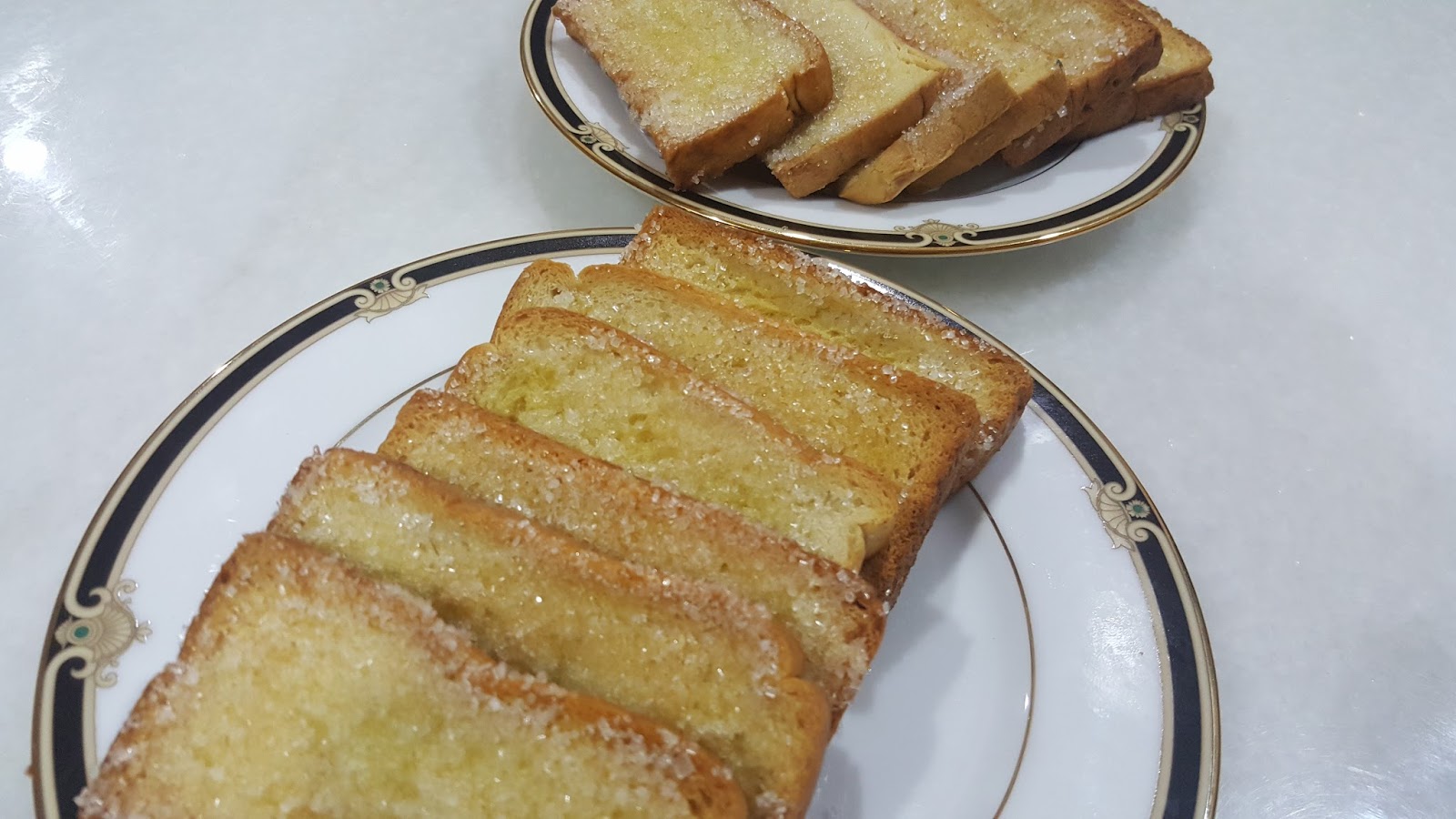 My HomeRecipes: HOMEMADE ROTI GULA