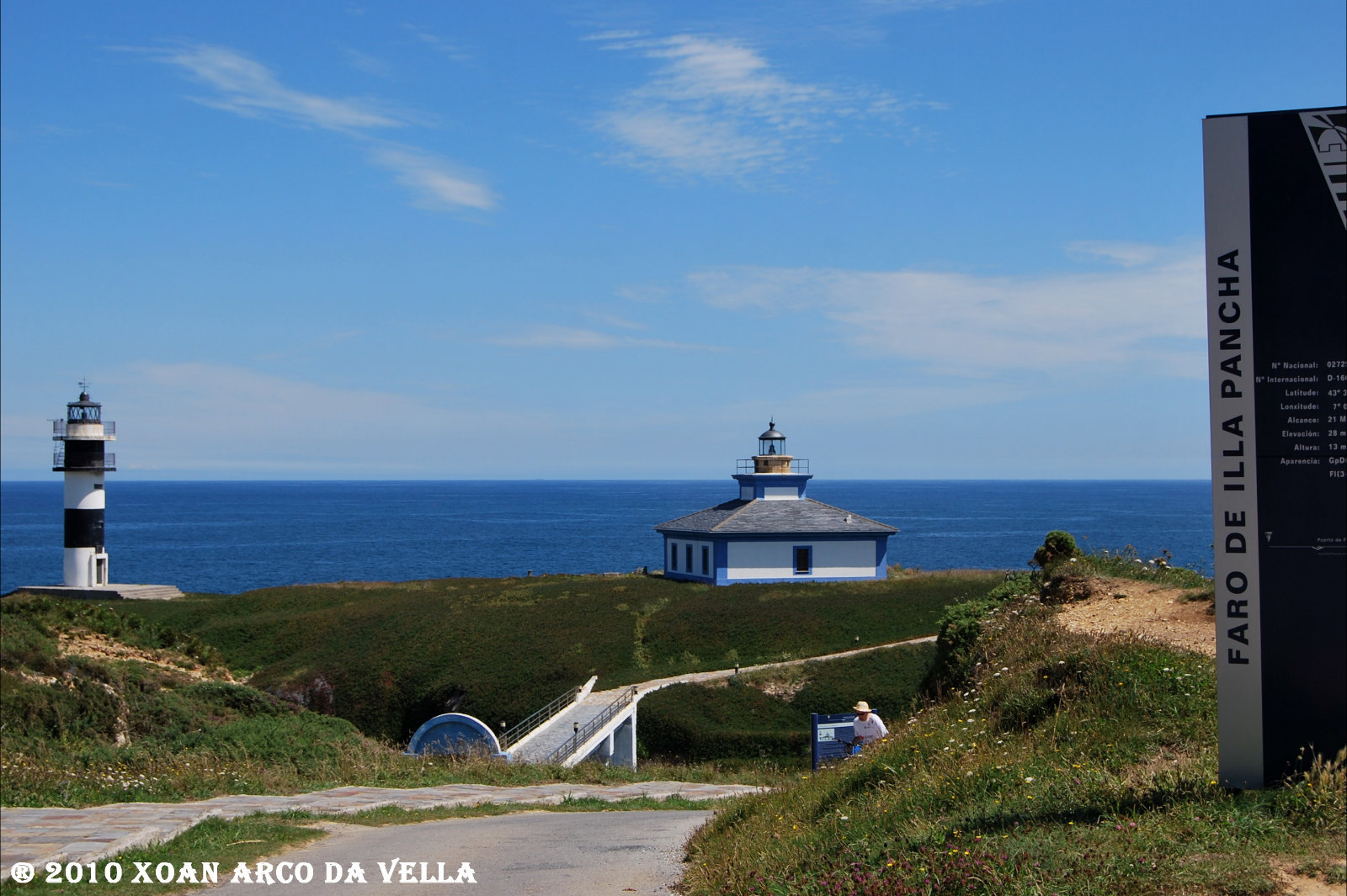 XOAN ARCO DA VELLA: FARO DE ISLA PANCHA - RIBADEO