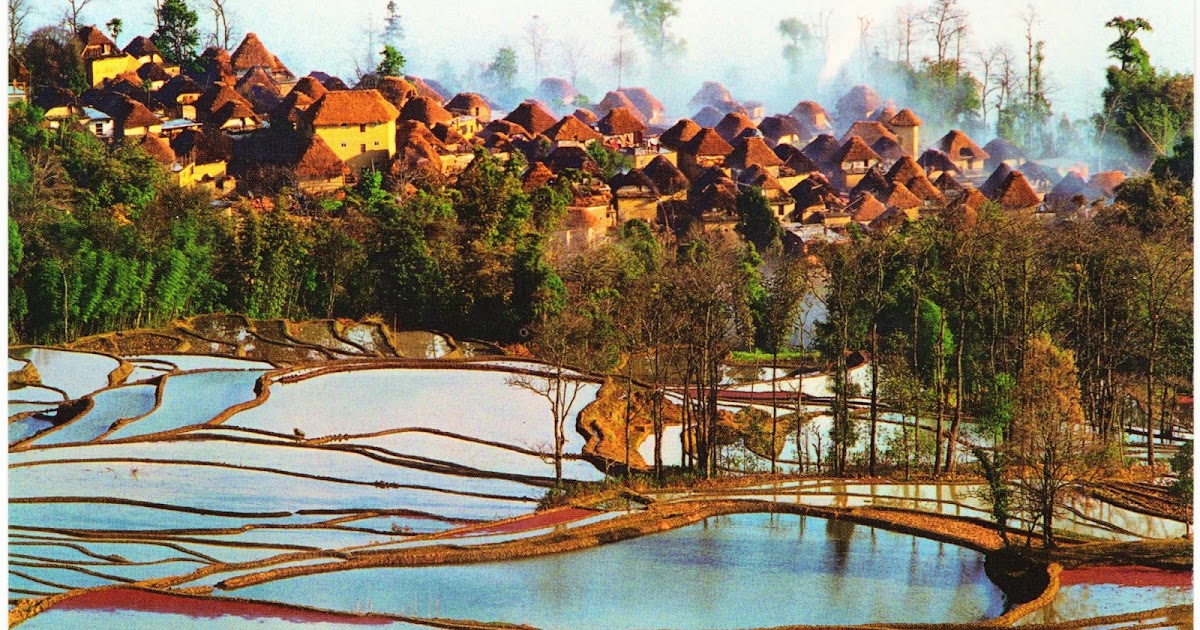 Papergreat: Postcrossing card: Qingkou Hani ethnic village