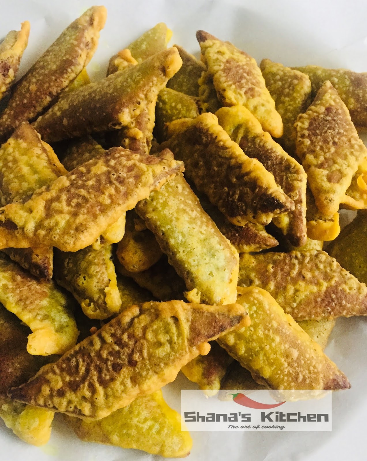 Mung Kawum (Mung bean oil Cake) - Shana's Kitchen