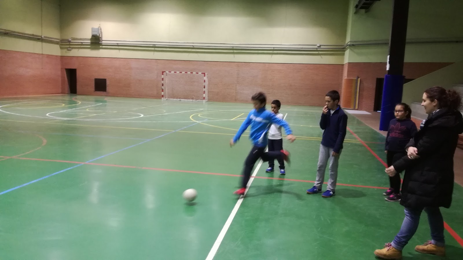 Deportes y Plástica: Kickball o Kickingball